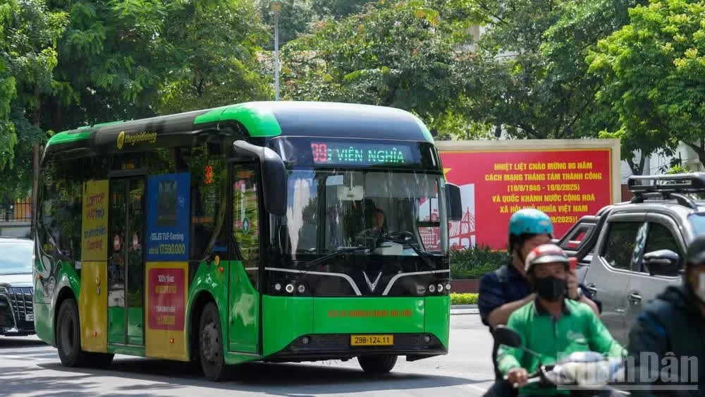 Ha Noi to provide free bus travel within Ring Road 1 to support green ...