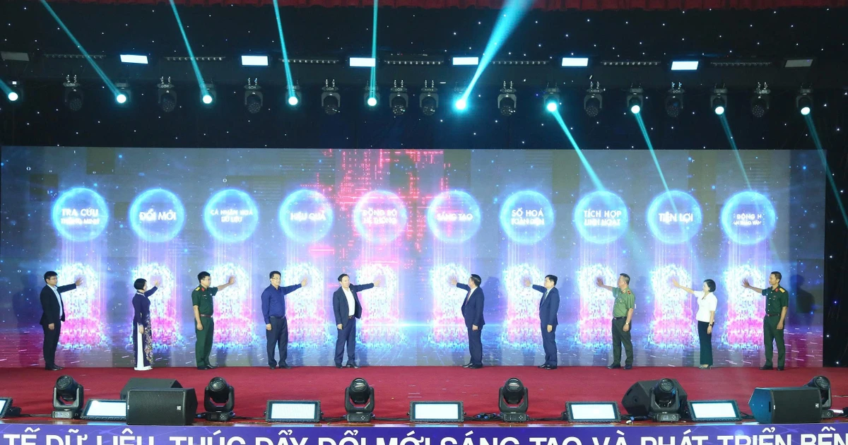 Hung Yen hosts Science - Technology, Innovation and Digital ...