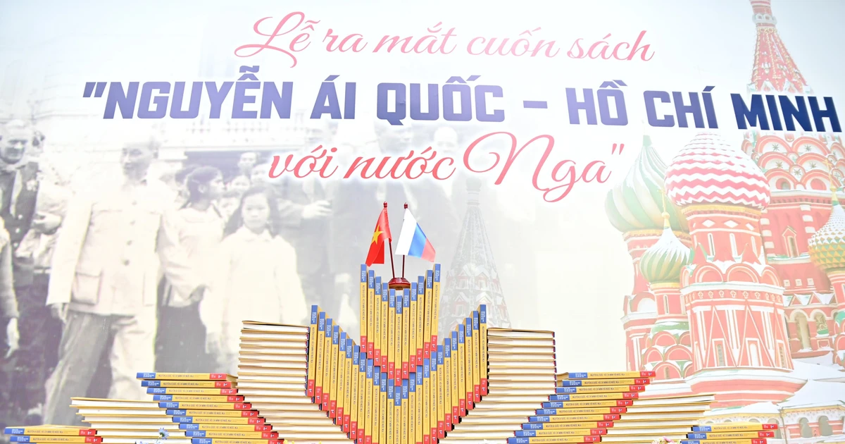 Bilingual book, exhibition honour Ho Chi Minh's legacy