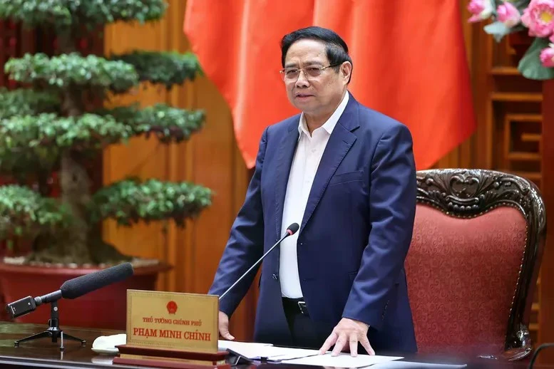 PM requests development of modern, hi-tech, dual-use defence industry ...