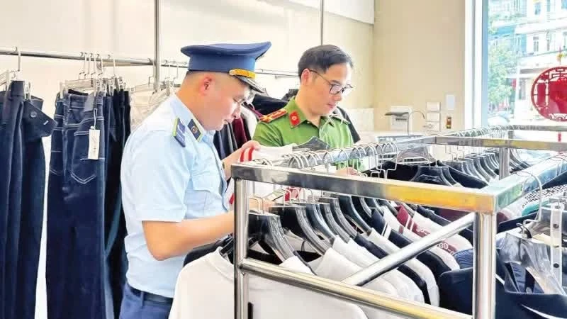 Improved mechanisms for enforcing intellectual property rights