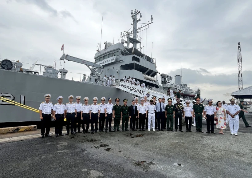 Indian navy ship INS Darshak visits Ho Chi Minh City | Nhan Dan Online