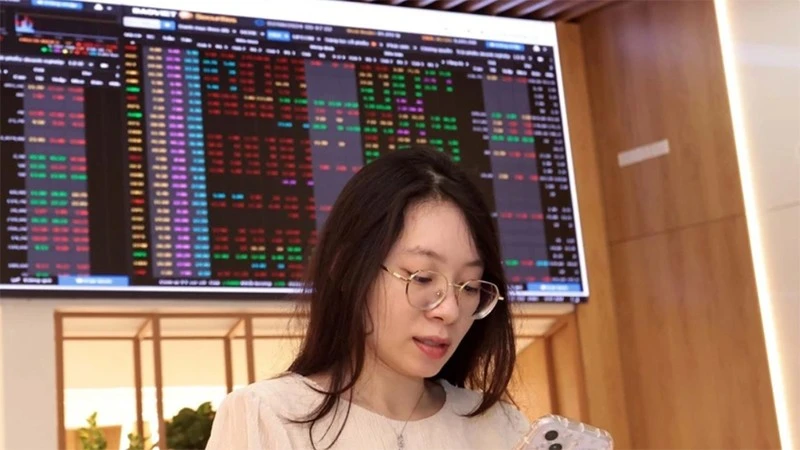 Viet Nam close to having 10 million securities trading accounts | Nhan Dan Online