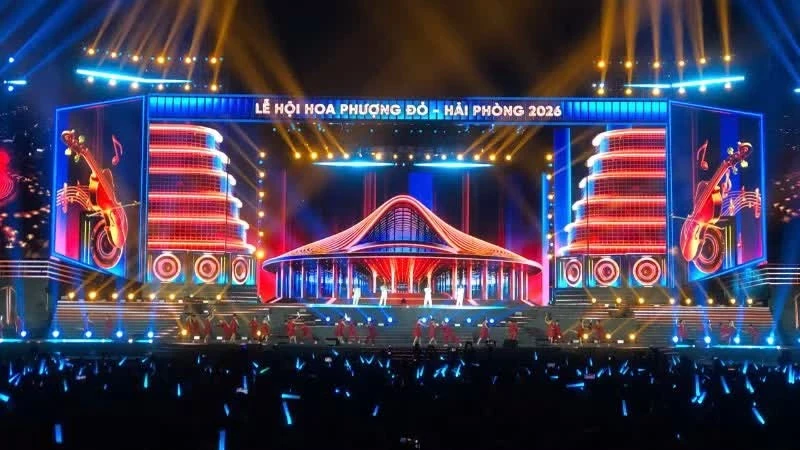 Hai Phong opens 2026 Red Flamboyant Flower Festival