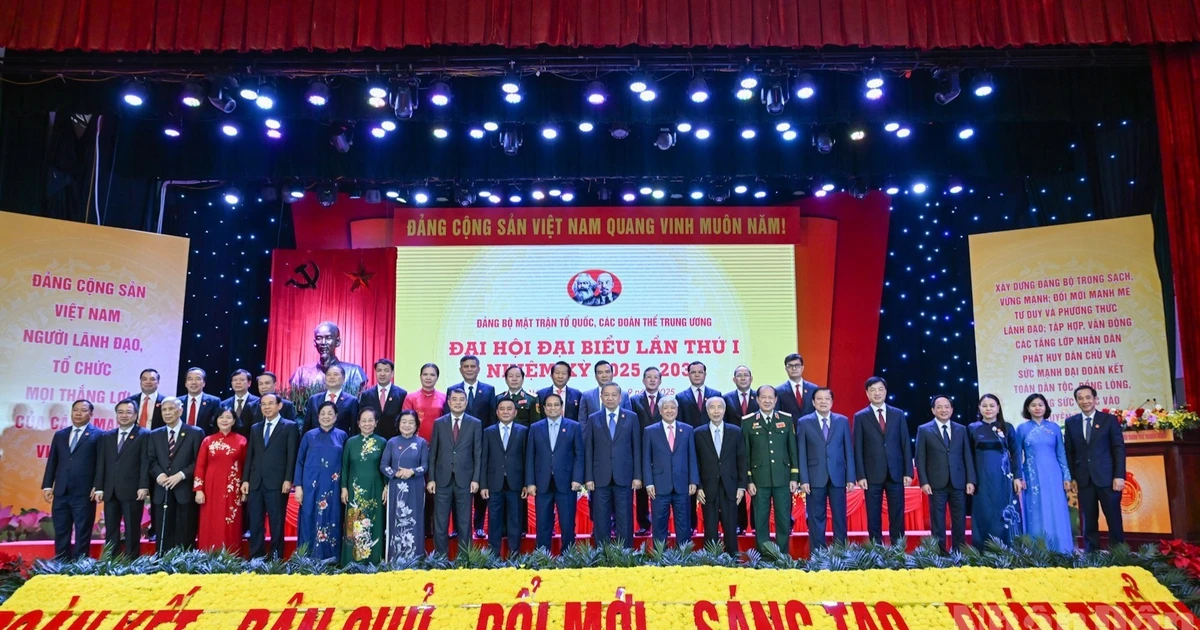 In Pictures: First Congress of Party Committee of Viet Nam Fatherland ...