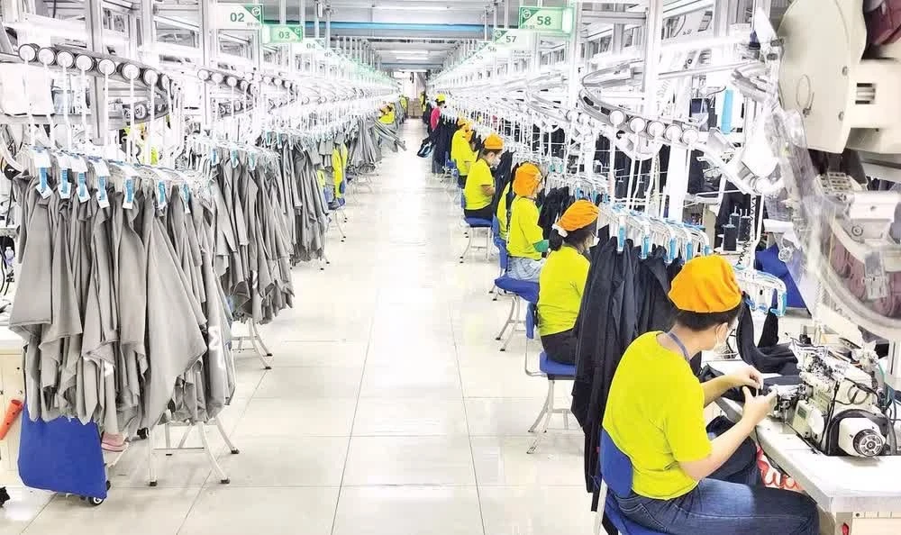 Viet Nam moves beyond production hub to higher-value link in global ...