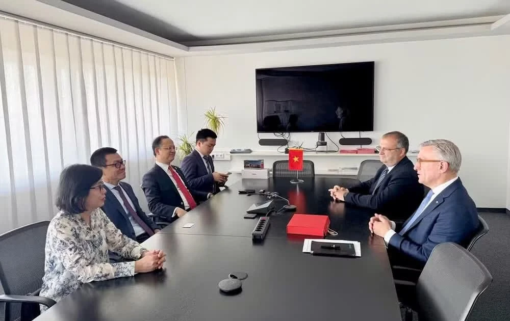 Viet Nam, Austria enhance cooperation in firefighting, disaster response